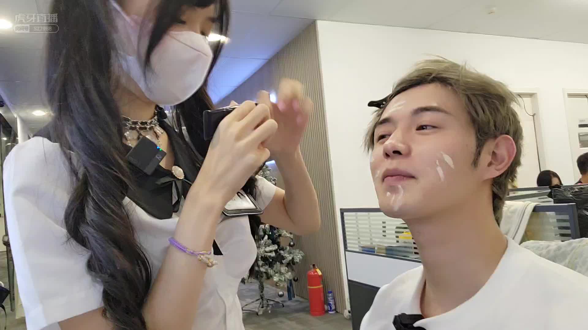8.22 童锦程【798】直播名场面_虎牙直播_huya