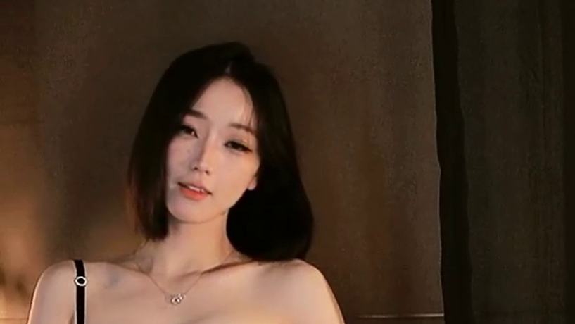 9024.cc-搜索-专找直播-虎牙直播