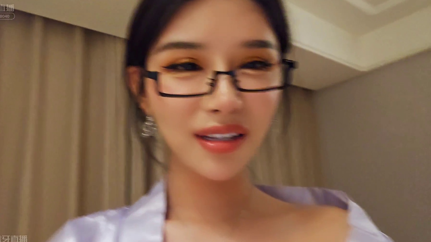 【子圣-798】无能的丈夫和寂寞的妻子_虎牙直播_huya