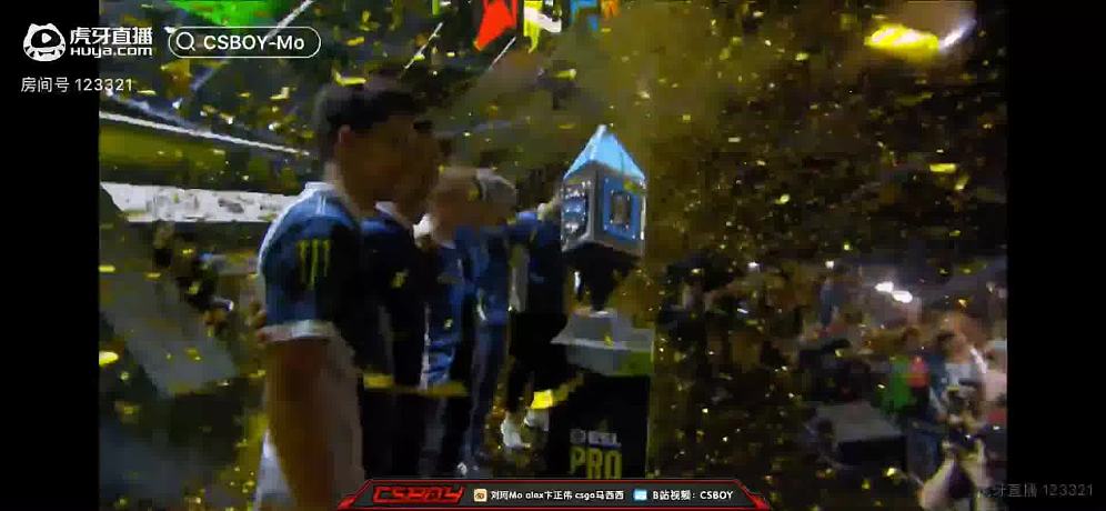 csboy-mo-搜索-专找直播-虎牙直播