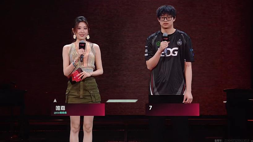 jieni7-搜索-专找直播-虎牙直播