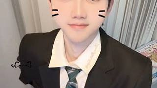 也是赶上末班车了 #变装 #跺脚变装挑战 #dk #反差_虎牙直播_huya